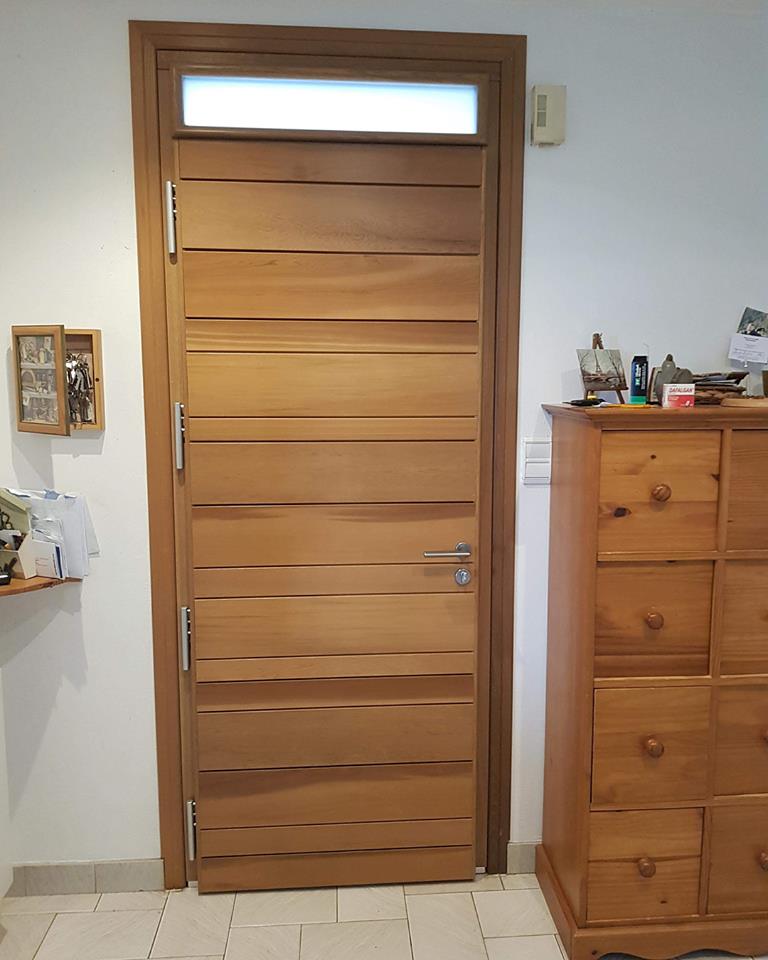 Portes Dentrée En Bois